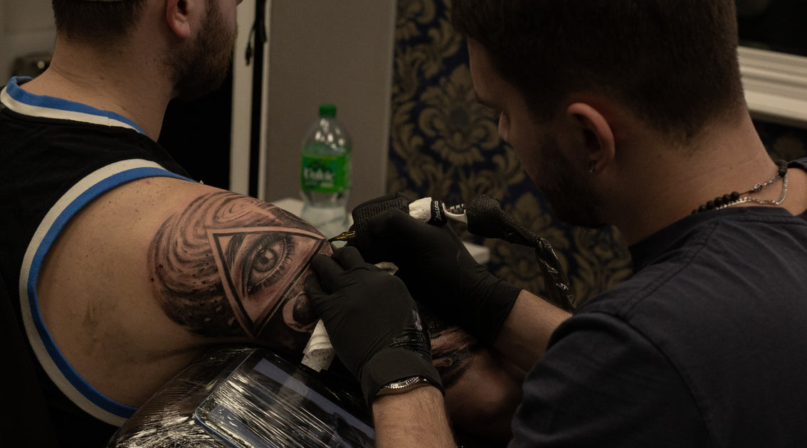 Tätowierer werden: Ein Schritt-für-Schritt-Leitfaden – InkyStaff Tattoo ...